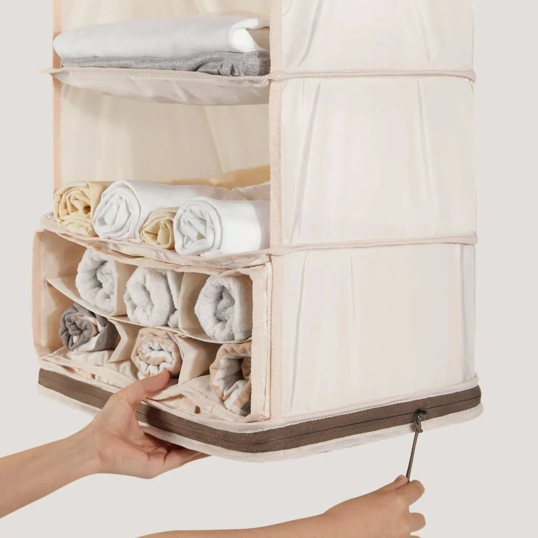 NEW IN - Hanging Foldable Compression Packing Cubes | BAGSMART